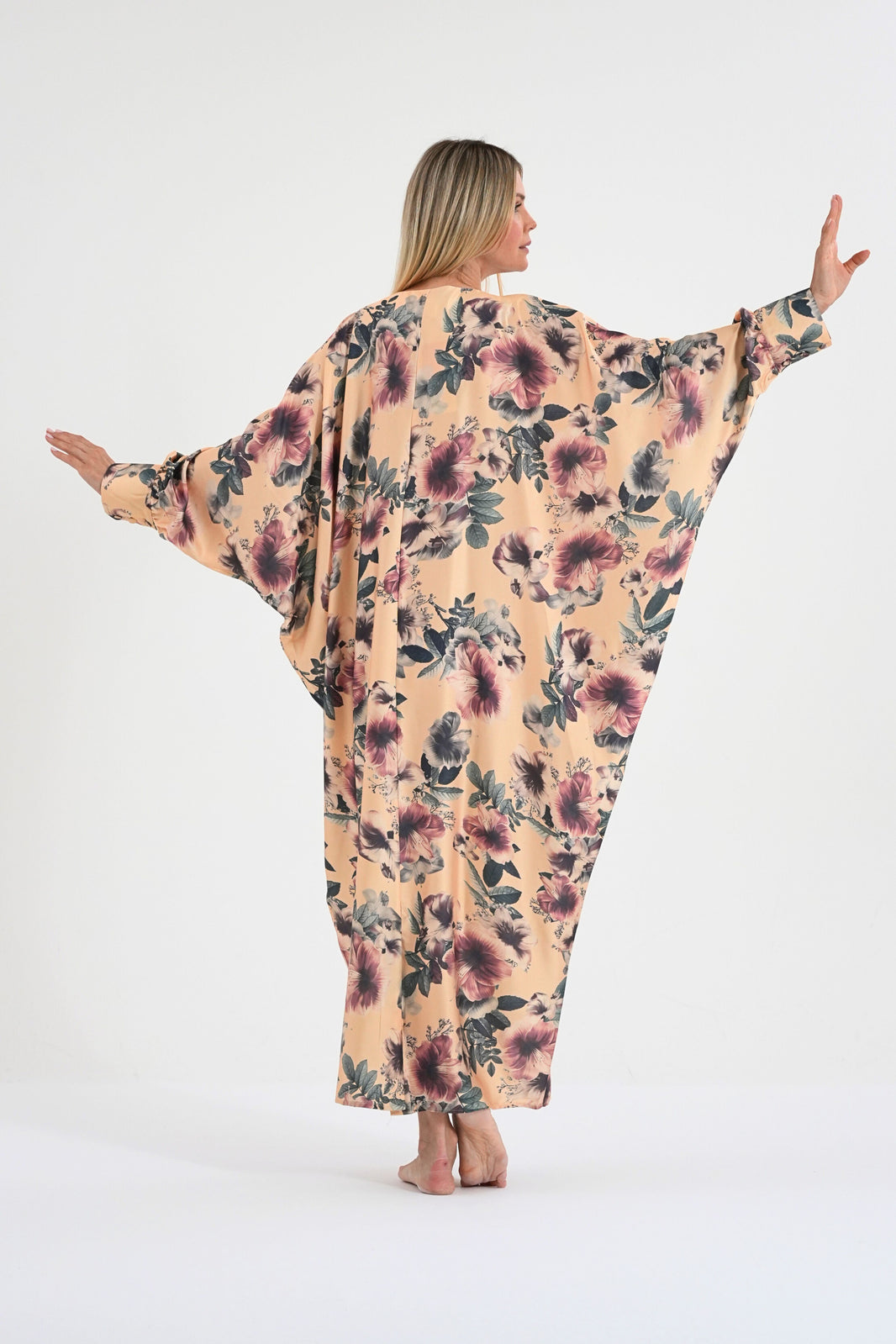 BUY Luxury Kaftans/Caftans, a modest dress - Isabela Amie Paris (IAP)